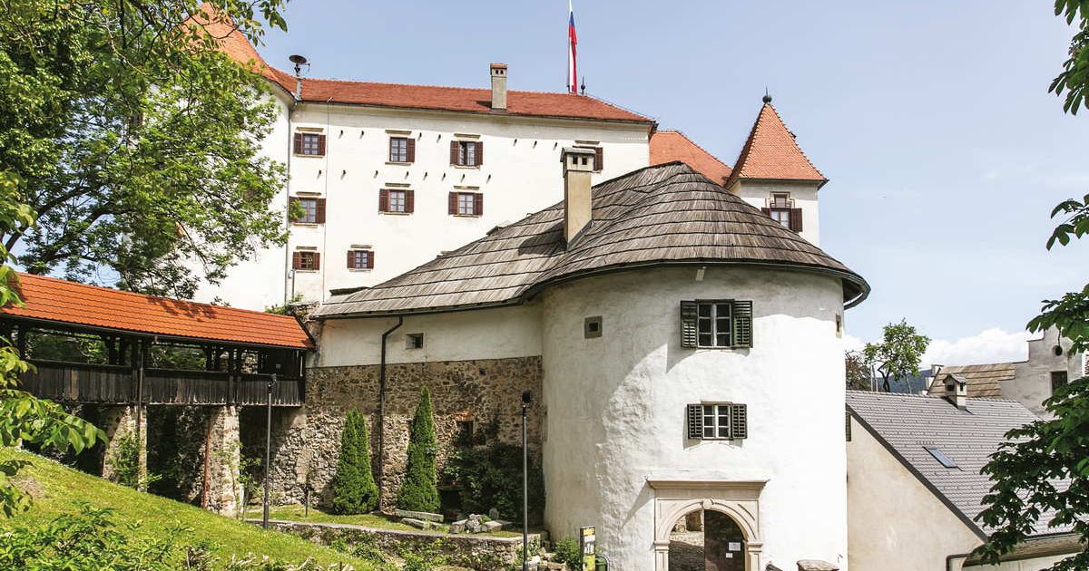 Velenjski grad - Avtobusna Postaja Ljubljana